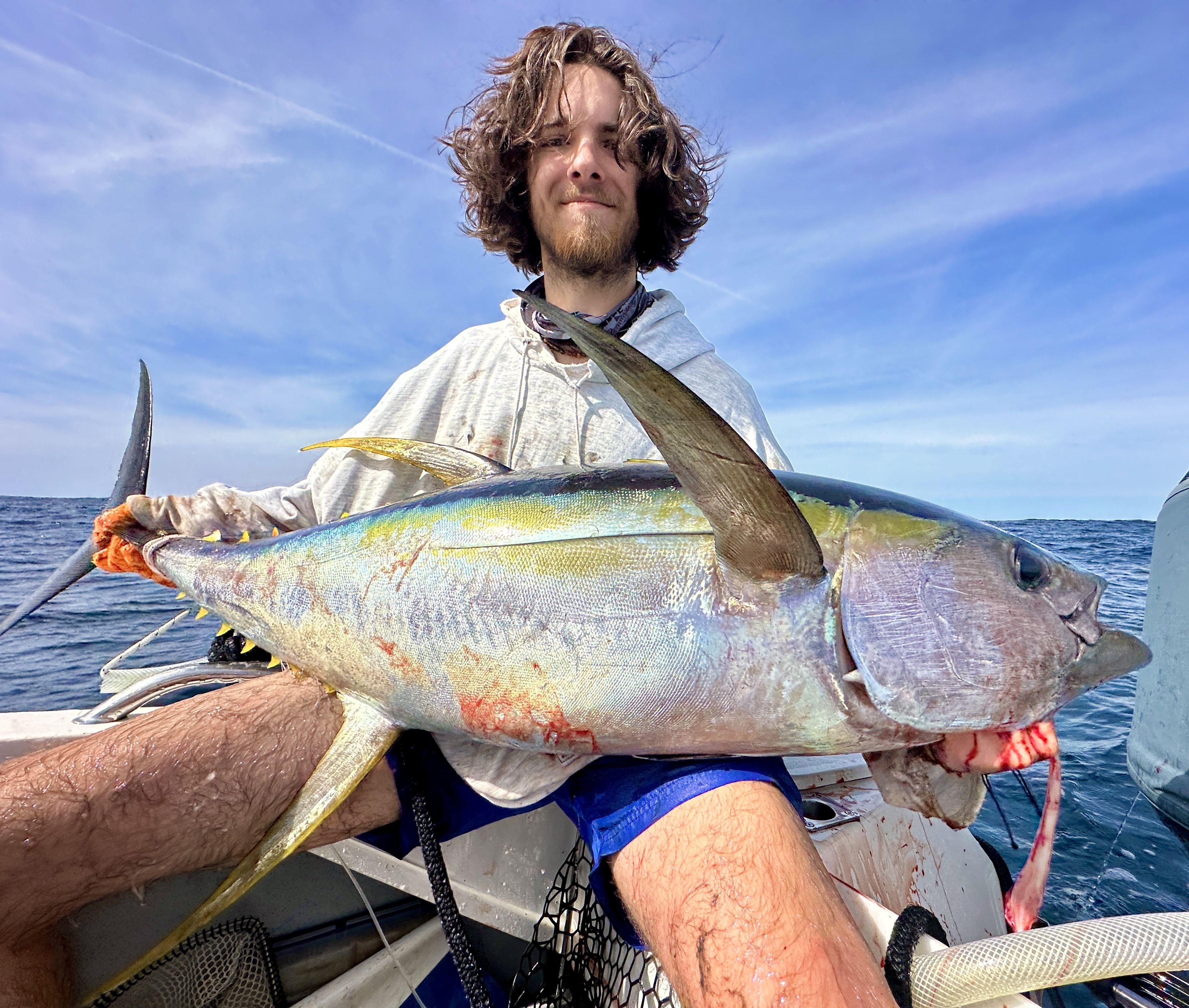 Chasing tuna in the morning - Fishing Chat - DECKEE Community